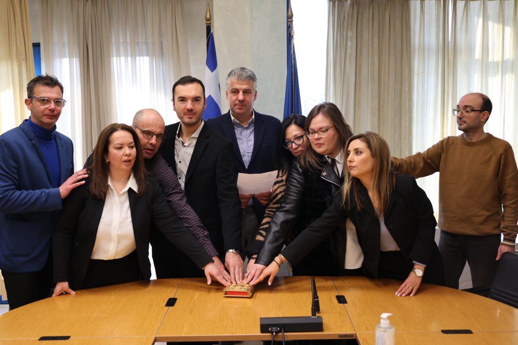 Με μόνιμο προσωπικό στελεχώνεται η Περιφέρεια Ανατολικής Μακεδονίας και ...